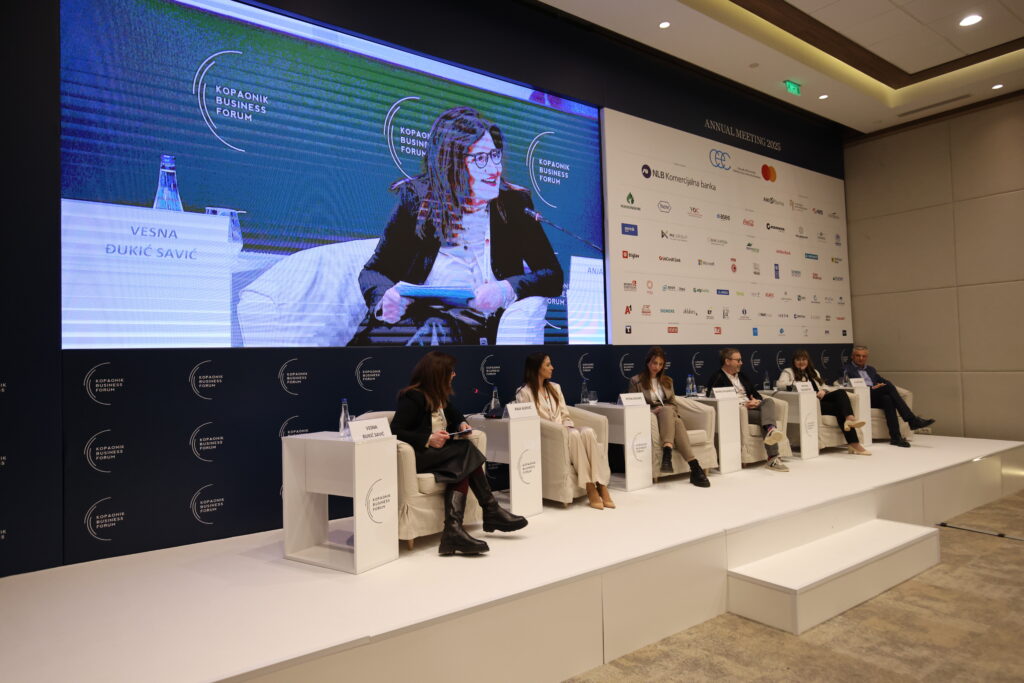 UNICEF-ov panel na KBF-u: Svako peto dete odrasta u riziku od siromaštva